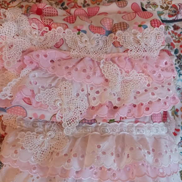 Bedding | 3 Pc Twin Floral Butterflies Lace Sheets | Poshmark
